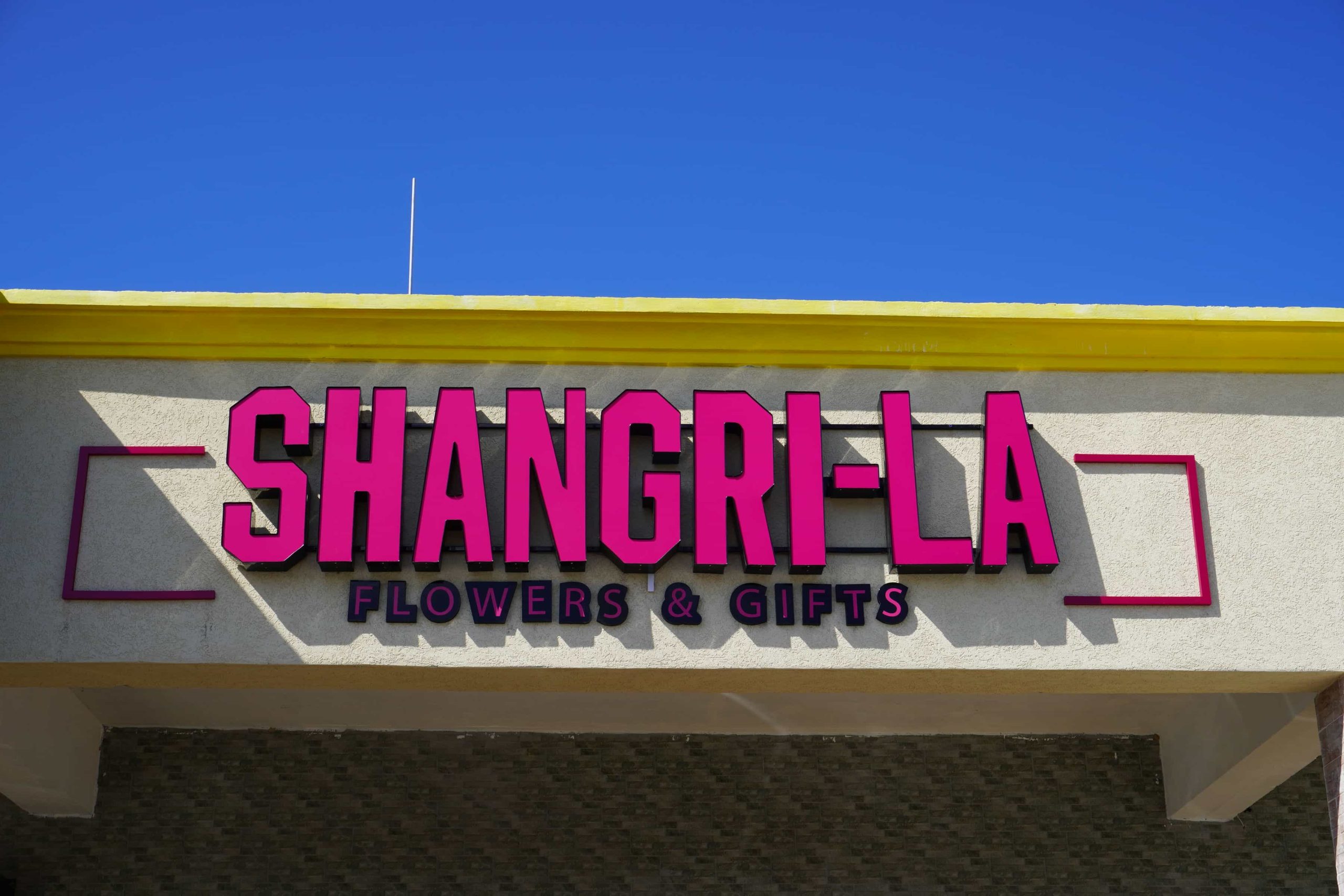 Shangri-la Flowers & Gifts Ltd – the finest quality floral arrangements ...